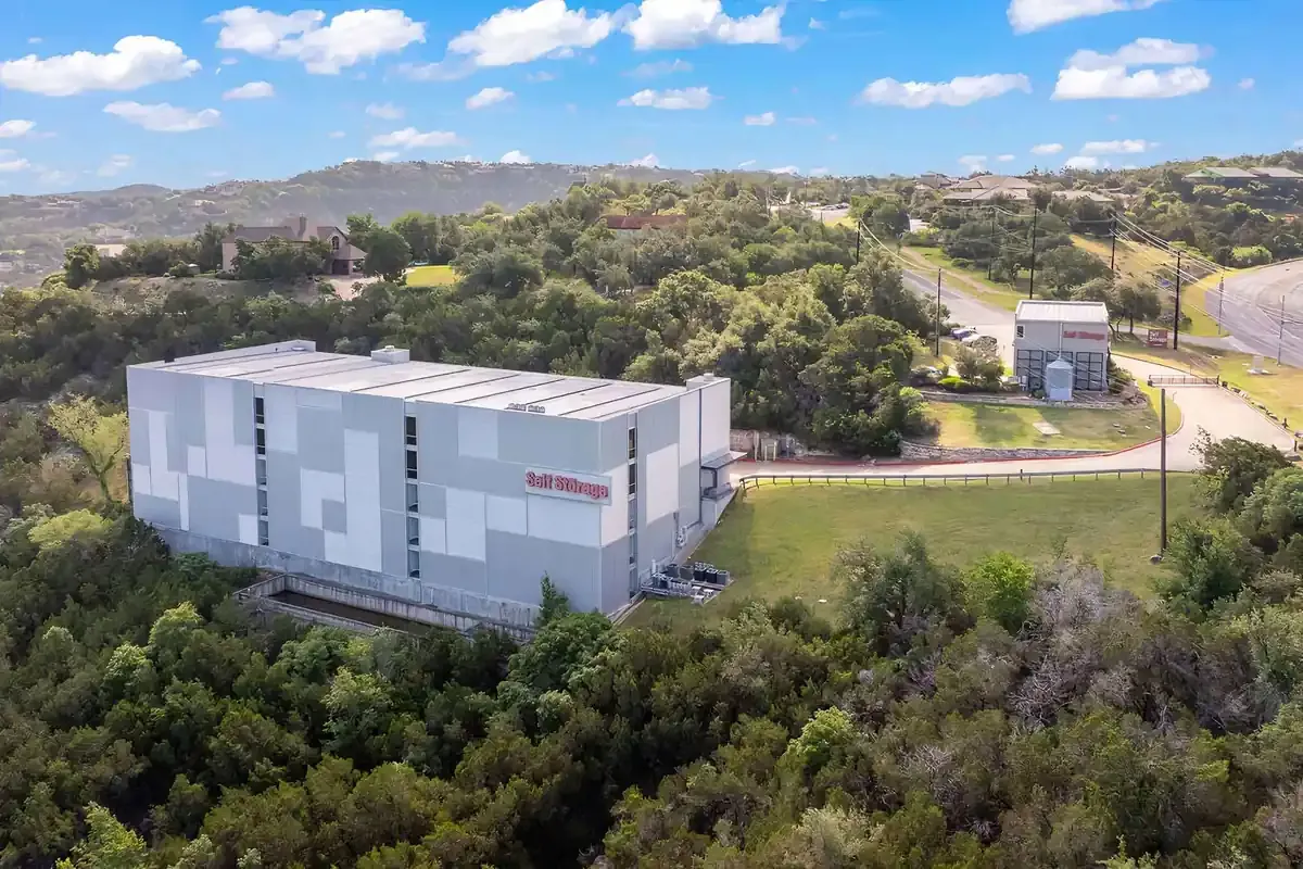 Self Storage Units in Austin, TX | Bee Caves Rd