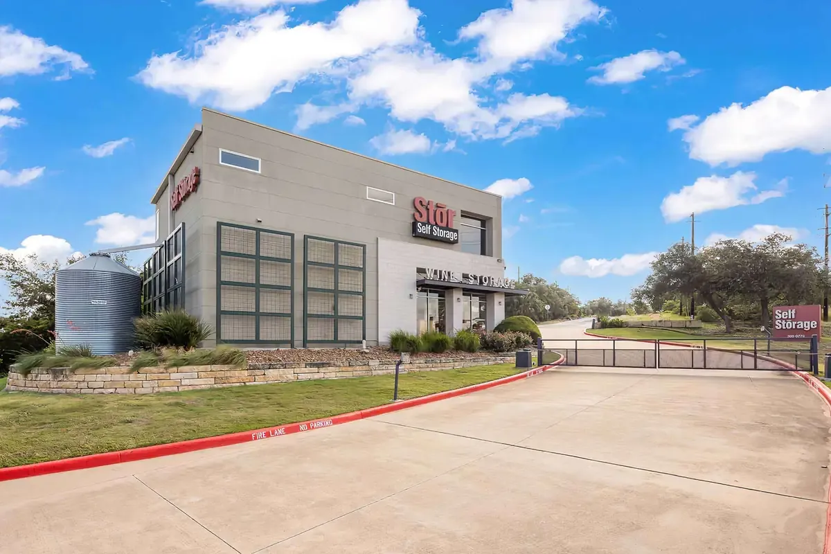 Self Storage Units in Austin, TX | Bee Caves Rd