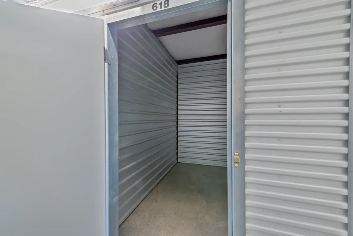 Storage Units & Vehicle Storage in Southwest Houston