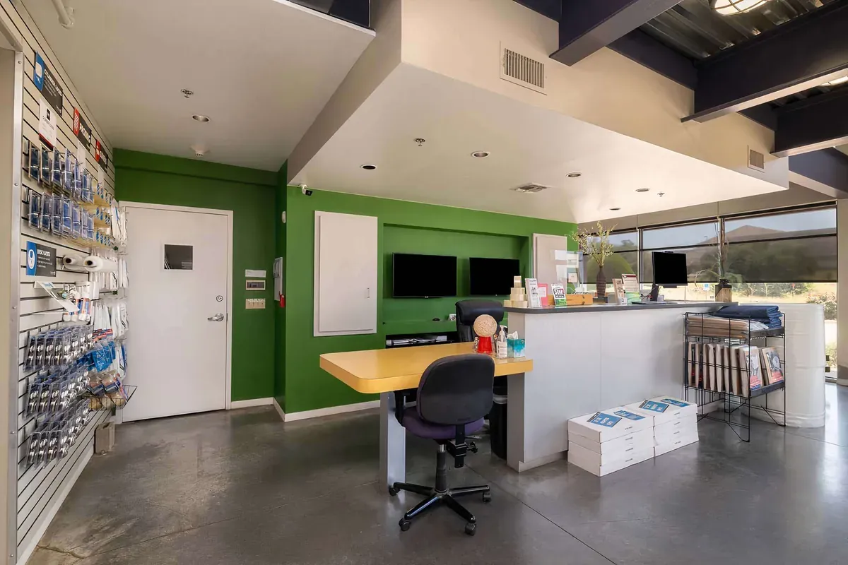 Storage Units in Austin, TX | Stor Self Storage on W Slaughter Ln